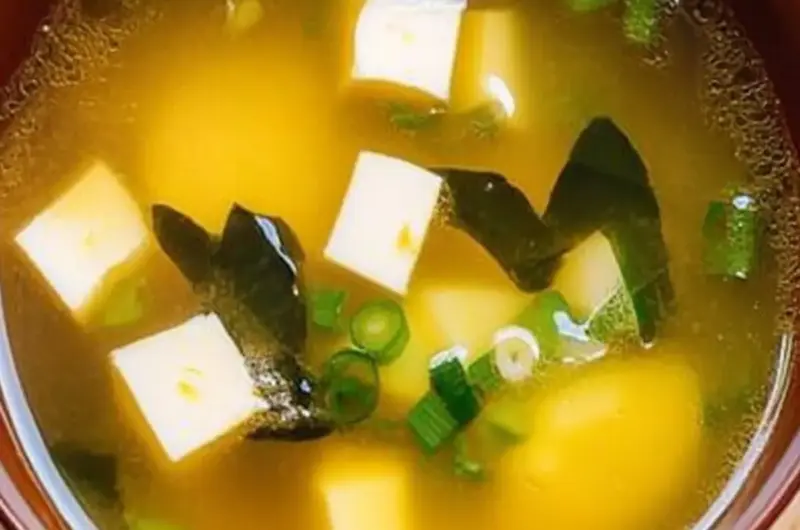 Delicious Homemade Miso Soup for Cozy Nights In